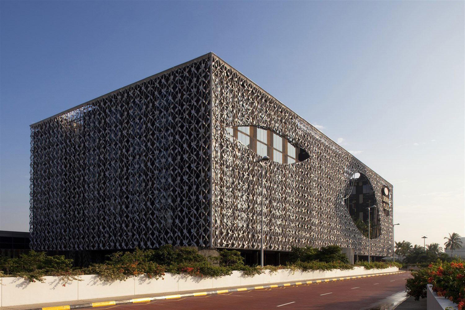 Crowne Plaza Changi Airport | Trailfinders